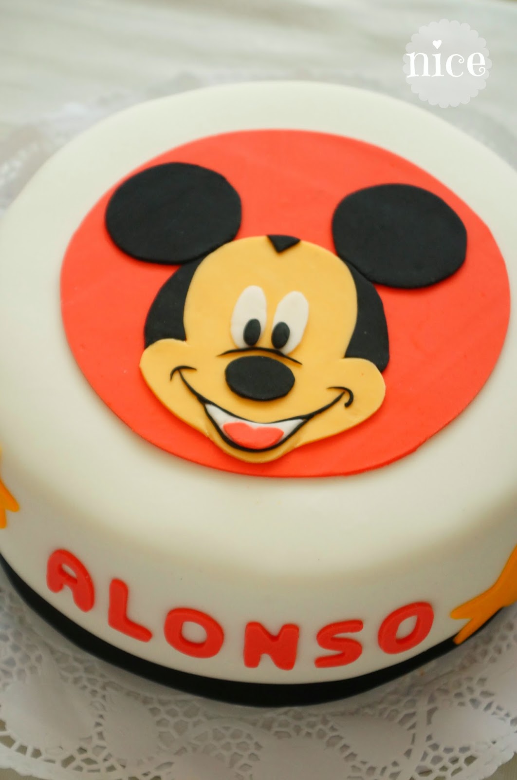 nice, pastelería&taller...: Torta de Mickey Mouse
