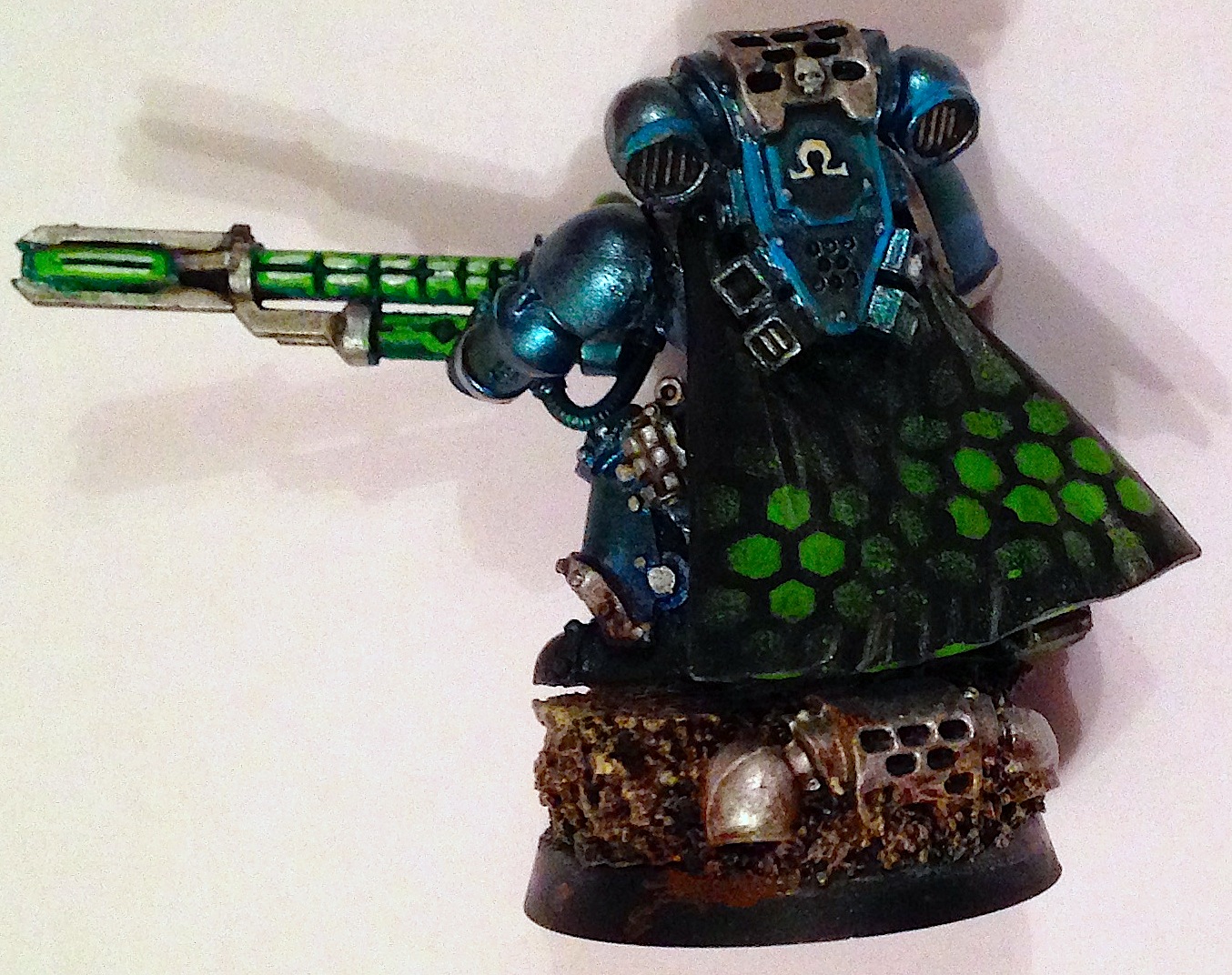 Warpstone Flux: Painting Alpha Legion Snipers 4. Macro Details