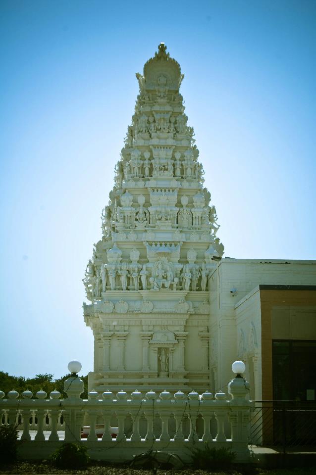 Jane In Her Infinite Wisdom: American Gods and Roadside Attractions ...