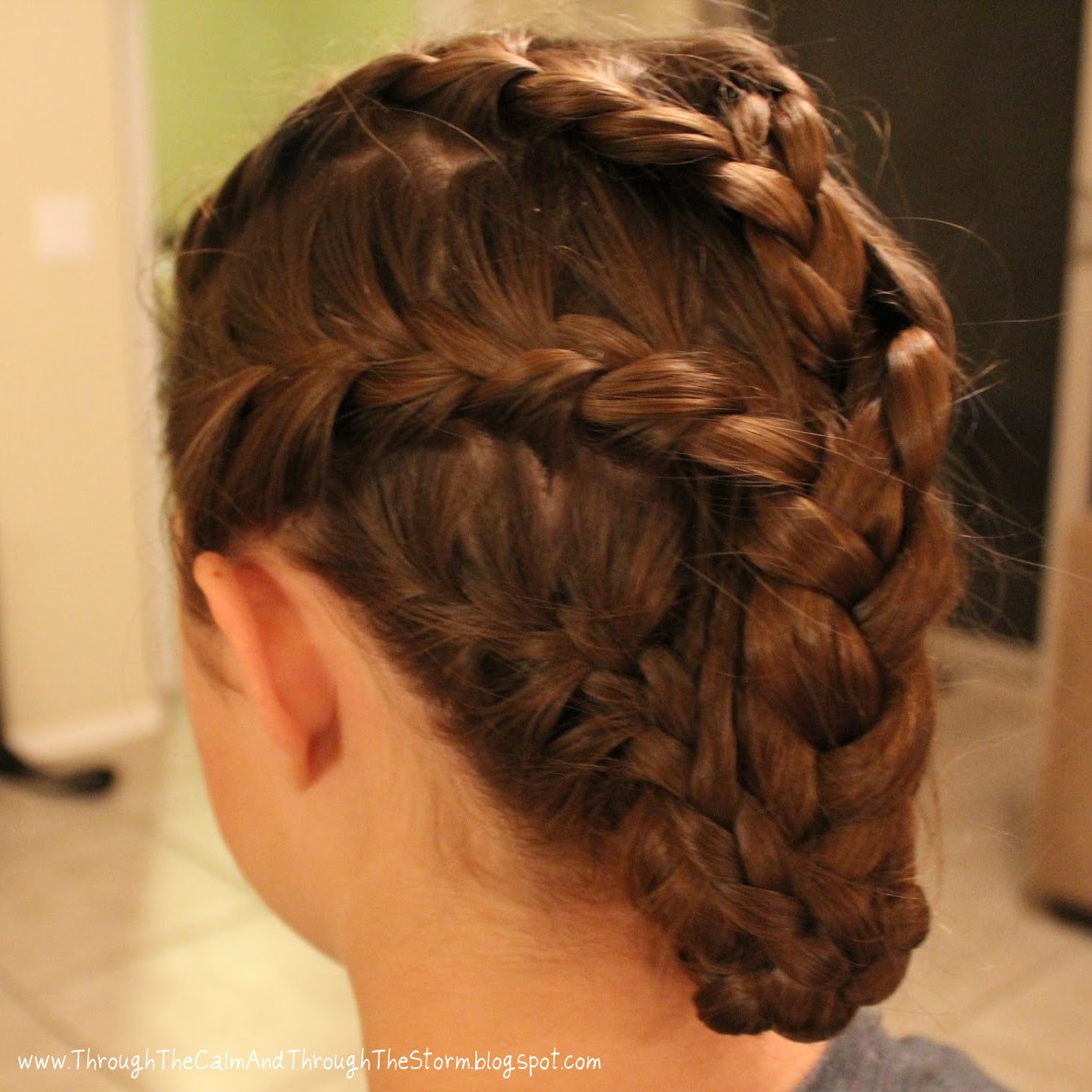a glimpse of our life: Triple Lace Braid Tutorial