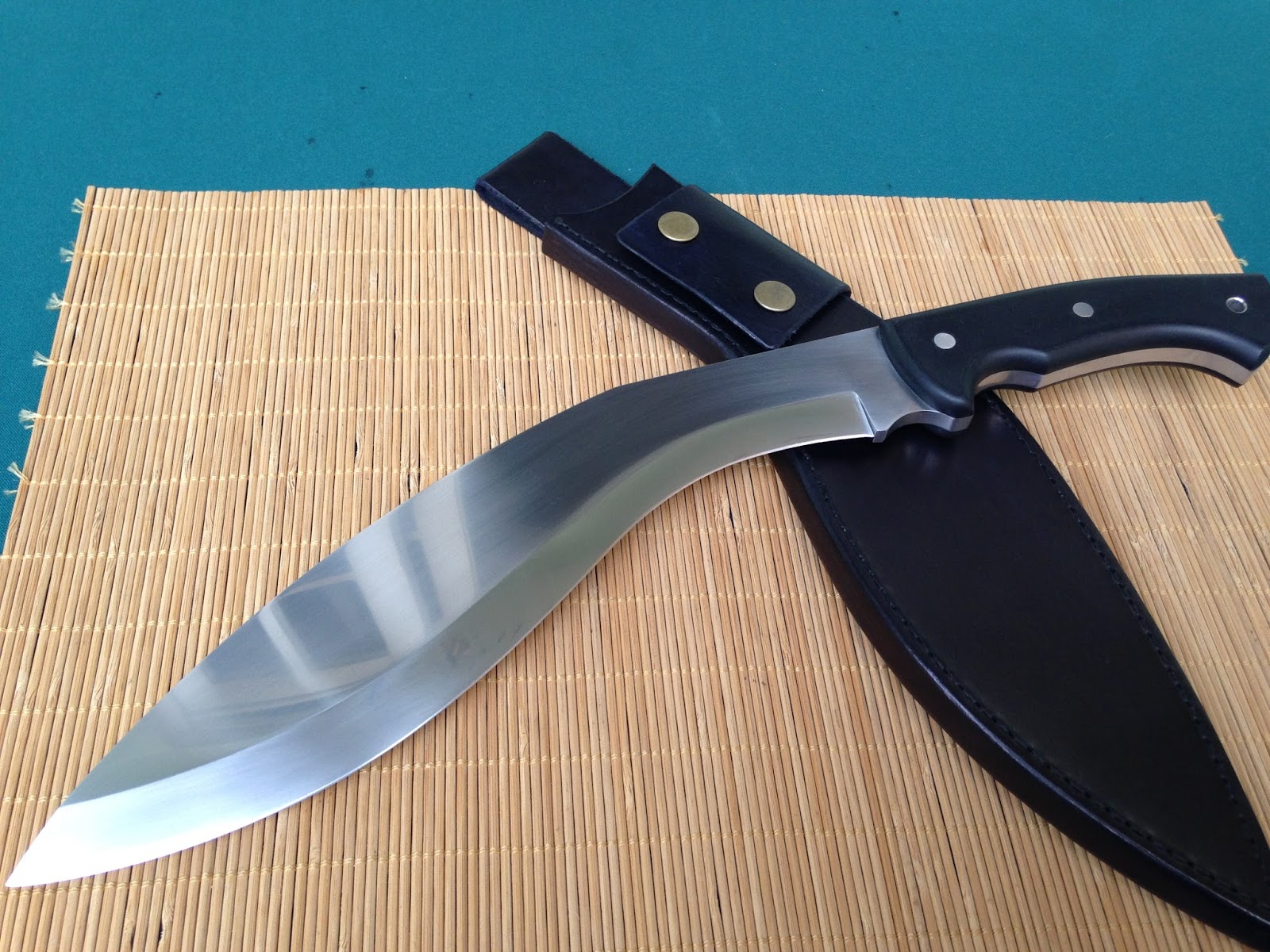 ACA Ariel Facas Artesanais: KUKRI FULL TANG