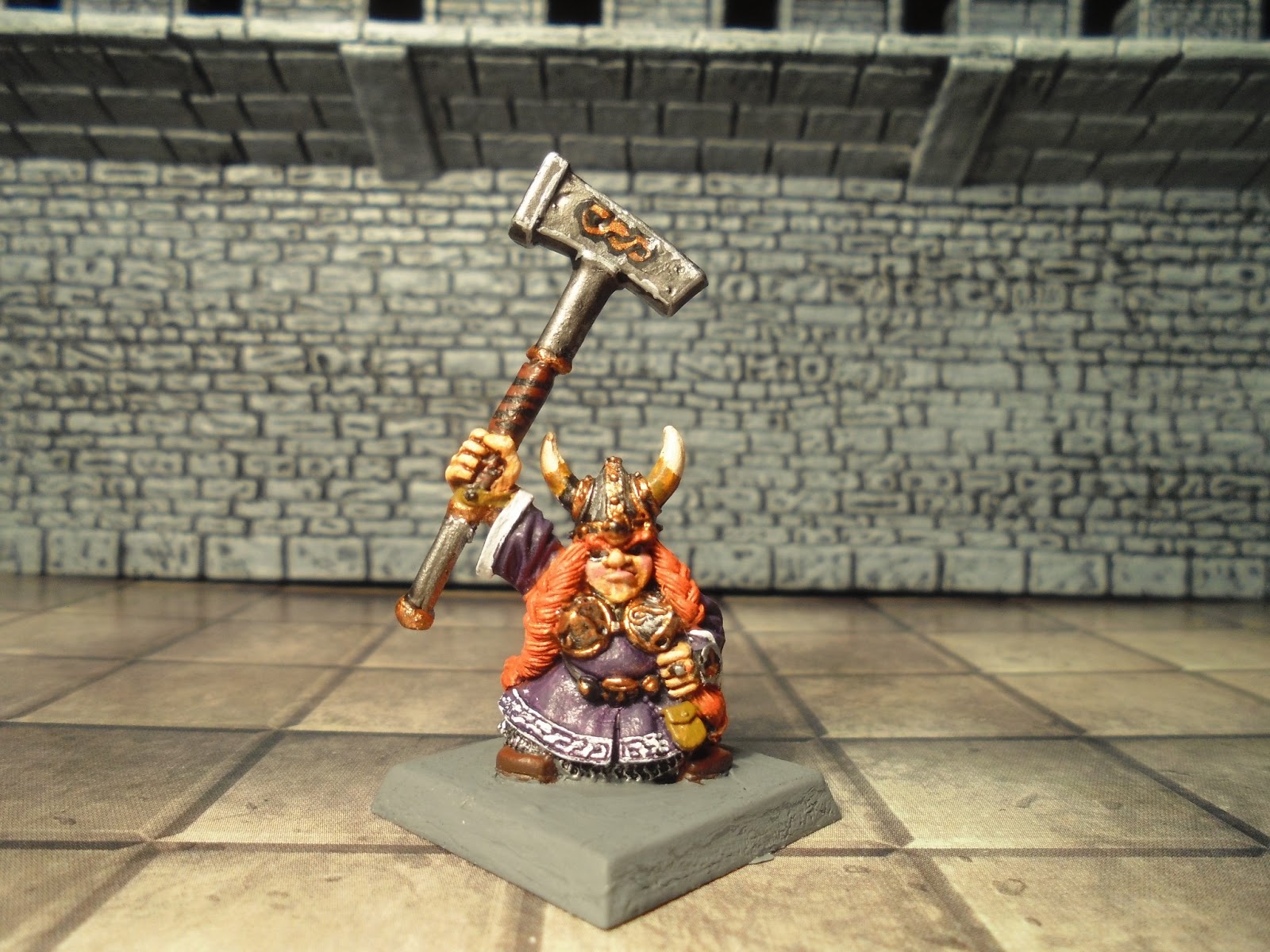 Confessions of a Middle-Aged Adolescent: Hammer Tyme