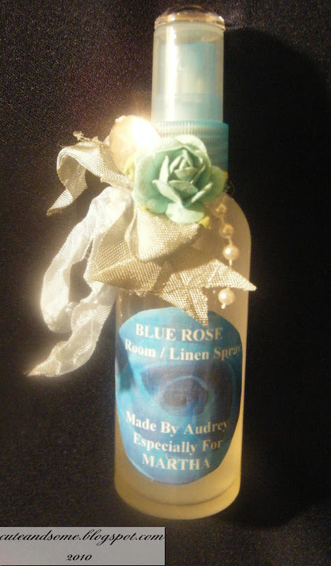 Cute and Some: A "BLUE ROSE" GIFT TUTORIAL