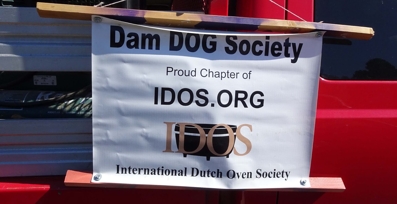MAD MEAT GENIUS: DAM DOG SOCIETY
