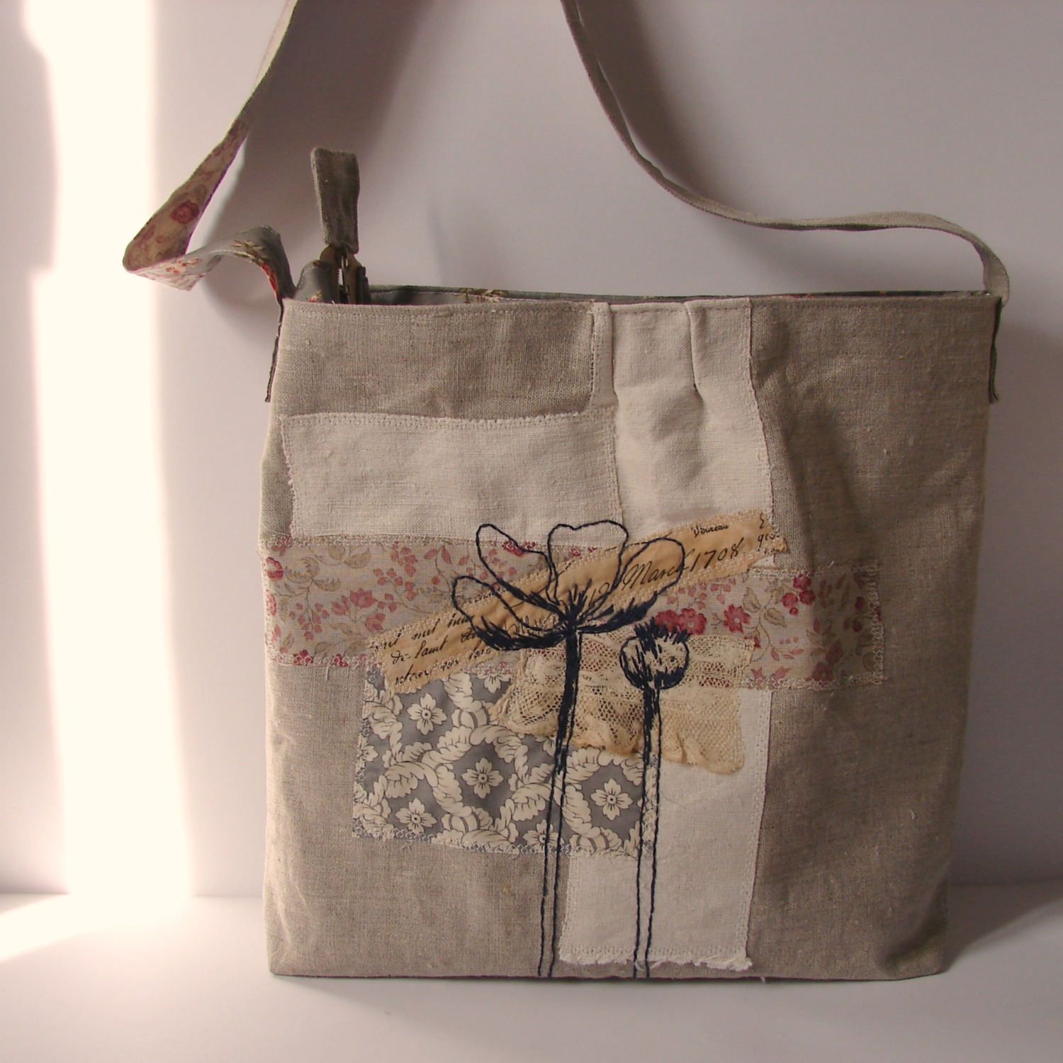 Roxy Creations: Linen shoulder bag