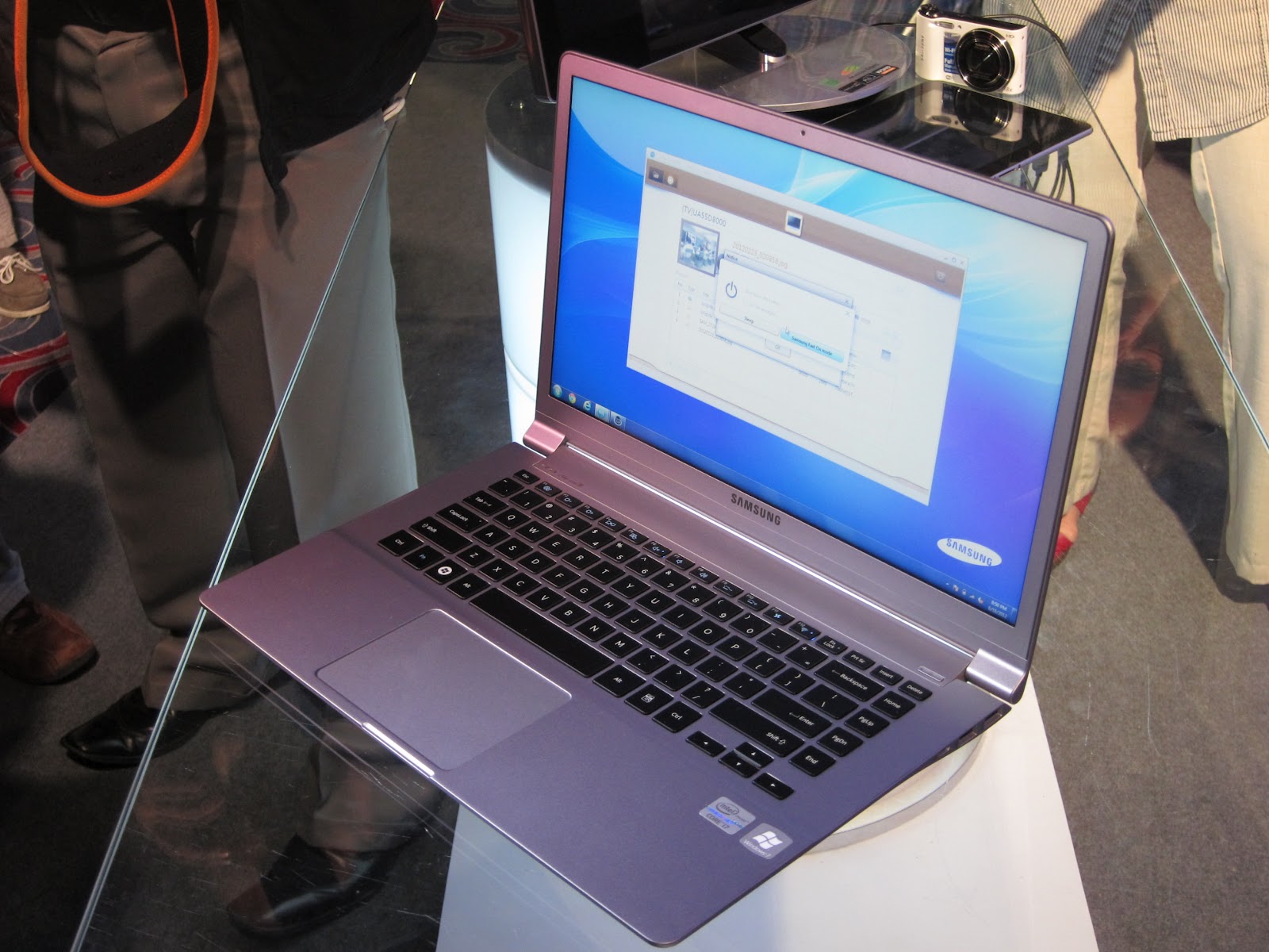 Samsung Launches Smart Station Monitor, Series 5 and 9 Notebooks ...