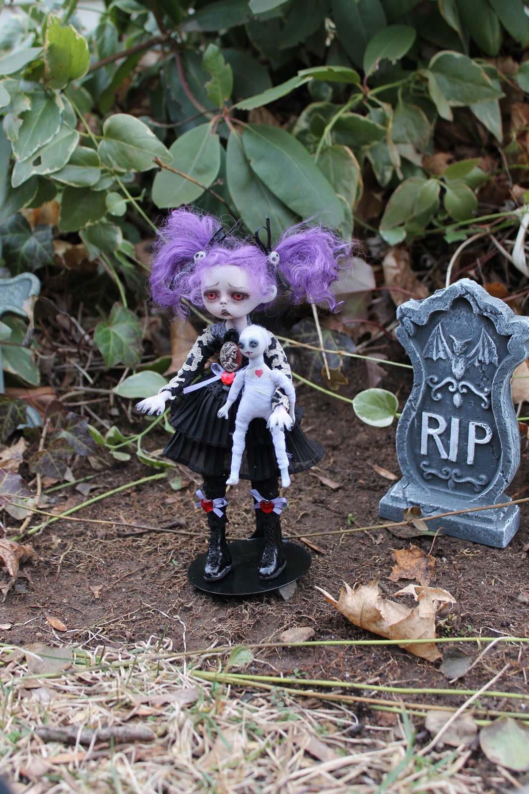Anne Marie Gibbons Lil' Poes OOAK goth dolls and monsters.: Sweetheart ...