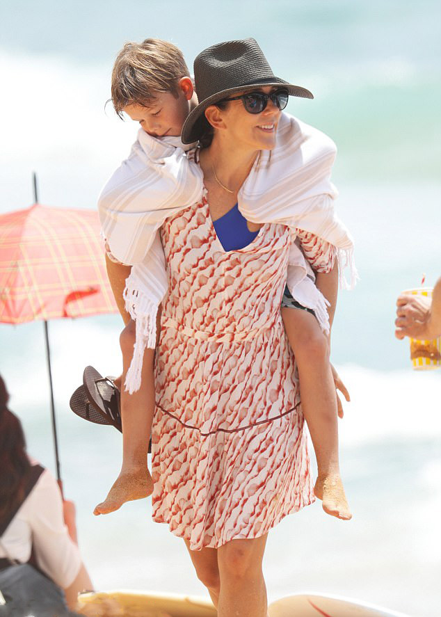 Royal Family Around the World: Crown Princess Mary and her husband ...