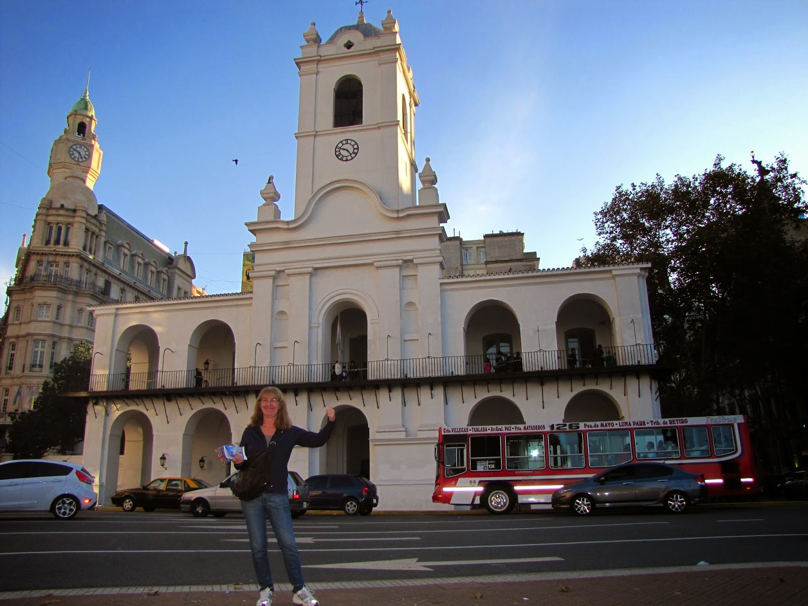 YO EN SALA DE 5: EL CABILDO DE ANTES Y EL DE AHORA