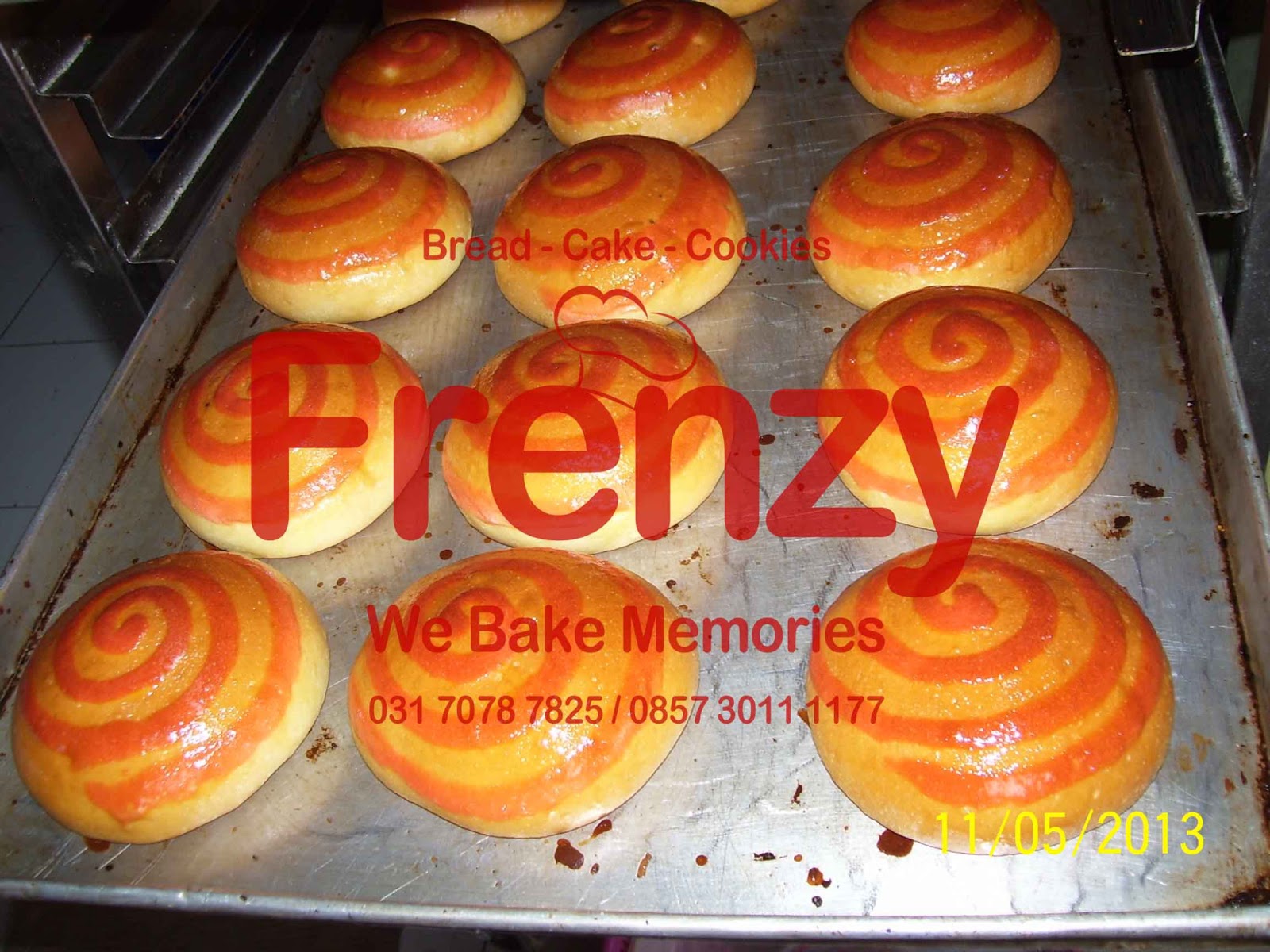 Frenzy Bakery Surabaya: Macam - Macam Roti Manis