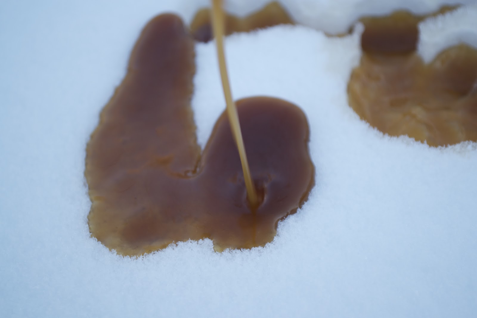 breezybyhand: Snow Day Adventures: Maple Syrup Snow Candy