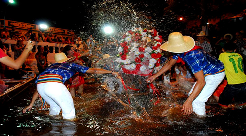 .: Bath of St. John, one of the most traditional festivities in the ...