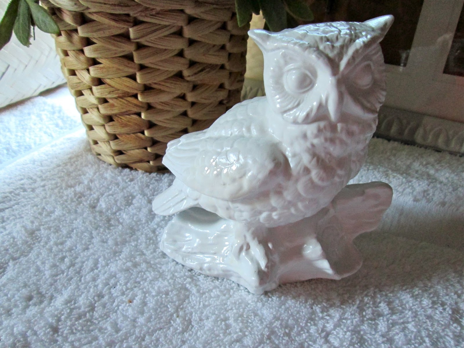 This Little House of Mine: Glossy Ceramic Owl Makeover