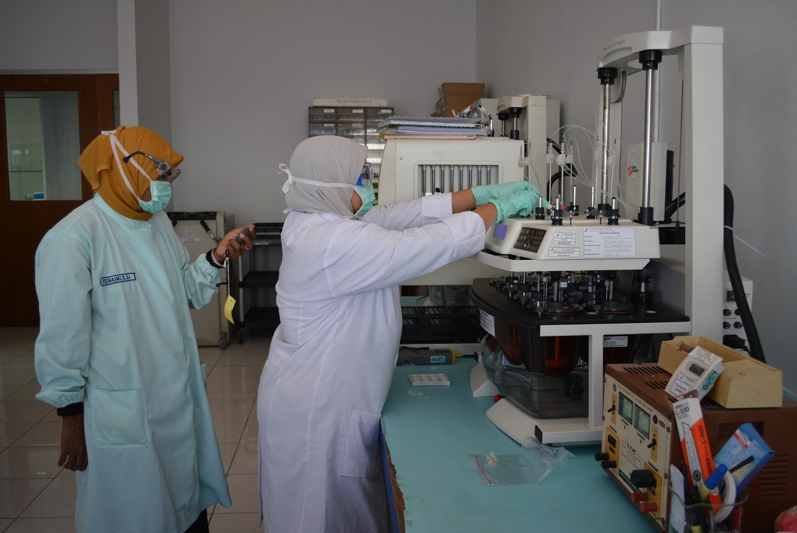 Berkunjung Ke Laboratorium Pengujian dan Contact Center Halo BPOM