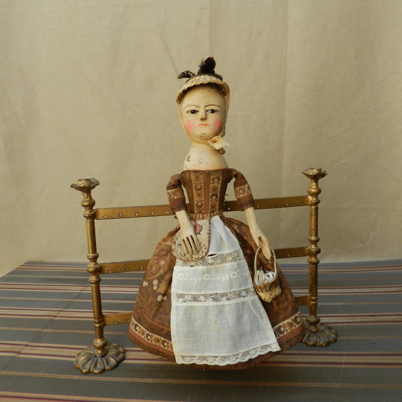 The Old Wooden Sisters: Little Lady , Queen Anne doll
