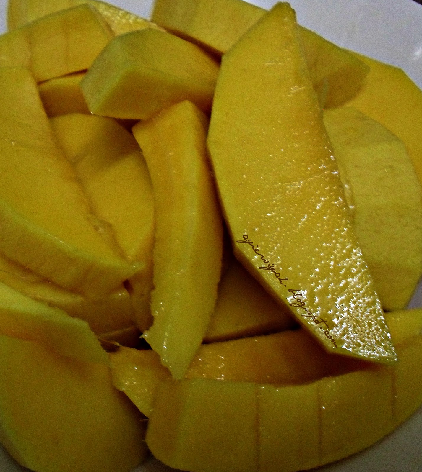 :: Seindah Bicara Sesedap Rasa ::: Pernah makan Mangga Cukanan???