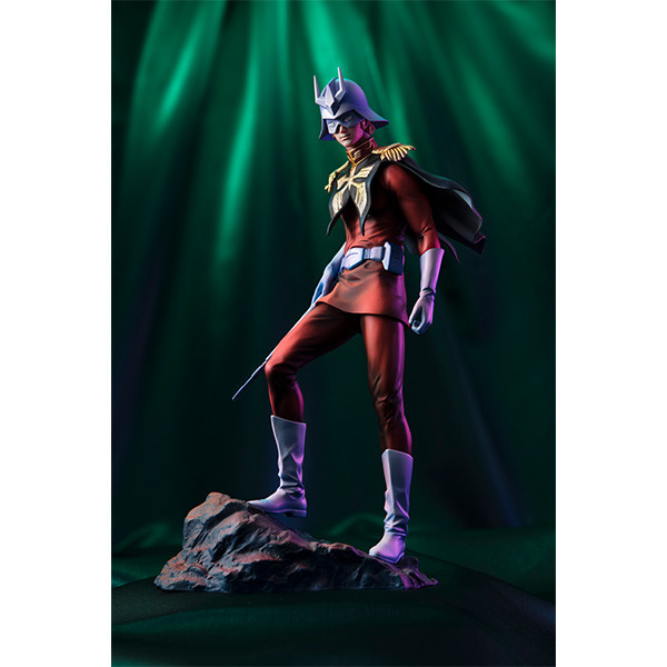 Figuras: Imágenes y detalles de Char Aznable 1/8 Art Graphics ver. de ...