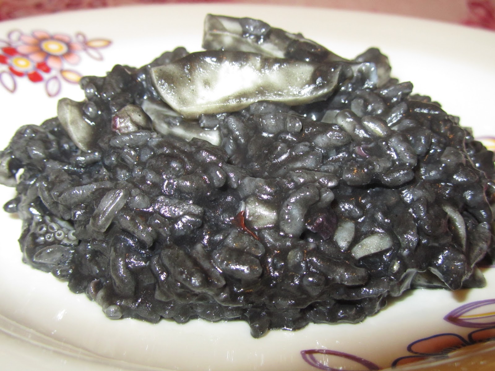 Cook a bit .....or a bit of a cook: Cuttlefish Ink Risotto - Risotto al ...