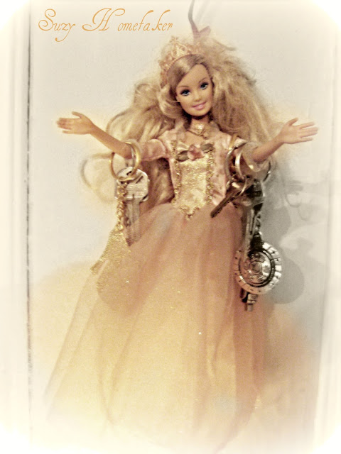 Suzy Homefaker: PINK COUNTRY CHARM