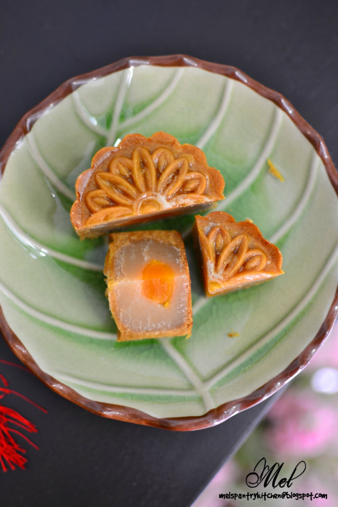 Through The Kitchen Door: Traditional Mooncakes