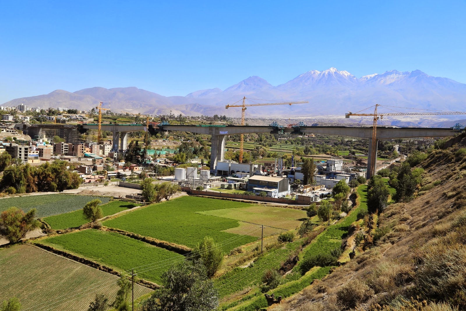 DESARROLLO PERUANO: Puente Chilina: el 23 de Noviembre queda Listo