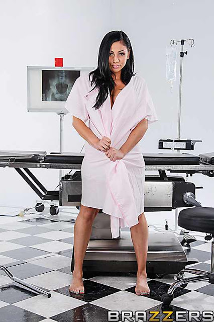 photo gallery: Porn Star Audrey Bitoni Hot HD Photo