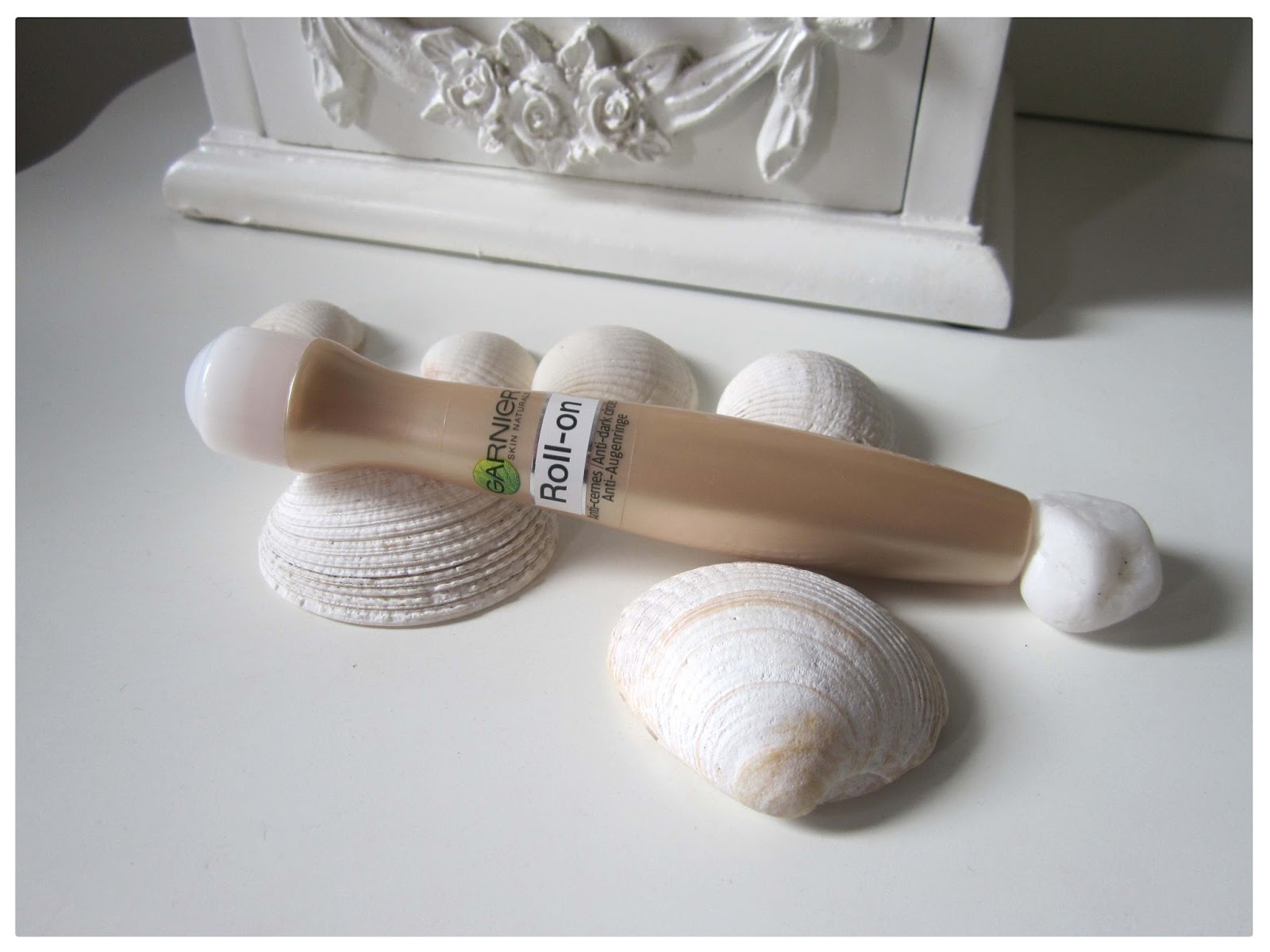 Garnier 2 in 1 Tinted Eye Roll On Review - Fair - Slurp Social