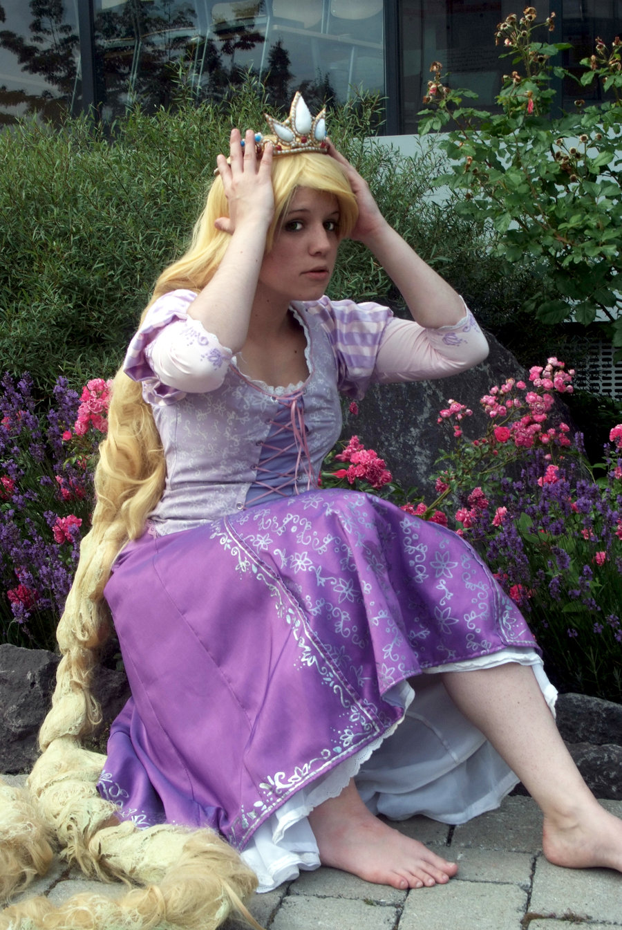 Anime Feet: Cosplay-o-ween: Rapunzel (Tangled)
