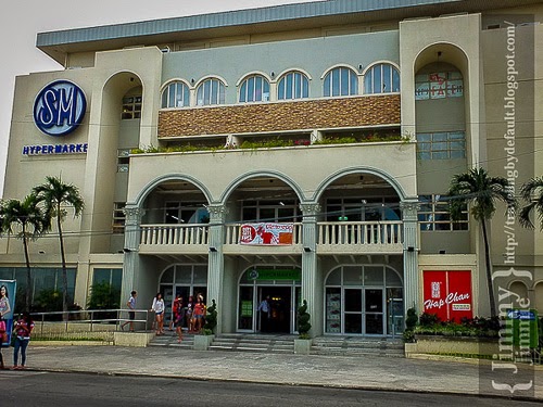 Ilocos Norte: Laoag - Sleep, Transportation, Eat, Buy. - Traveling by ...