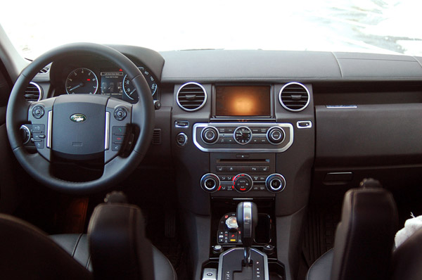 2011 Land Rover LR 4 Review