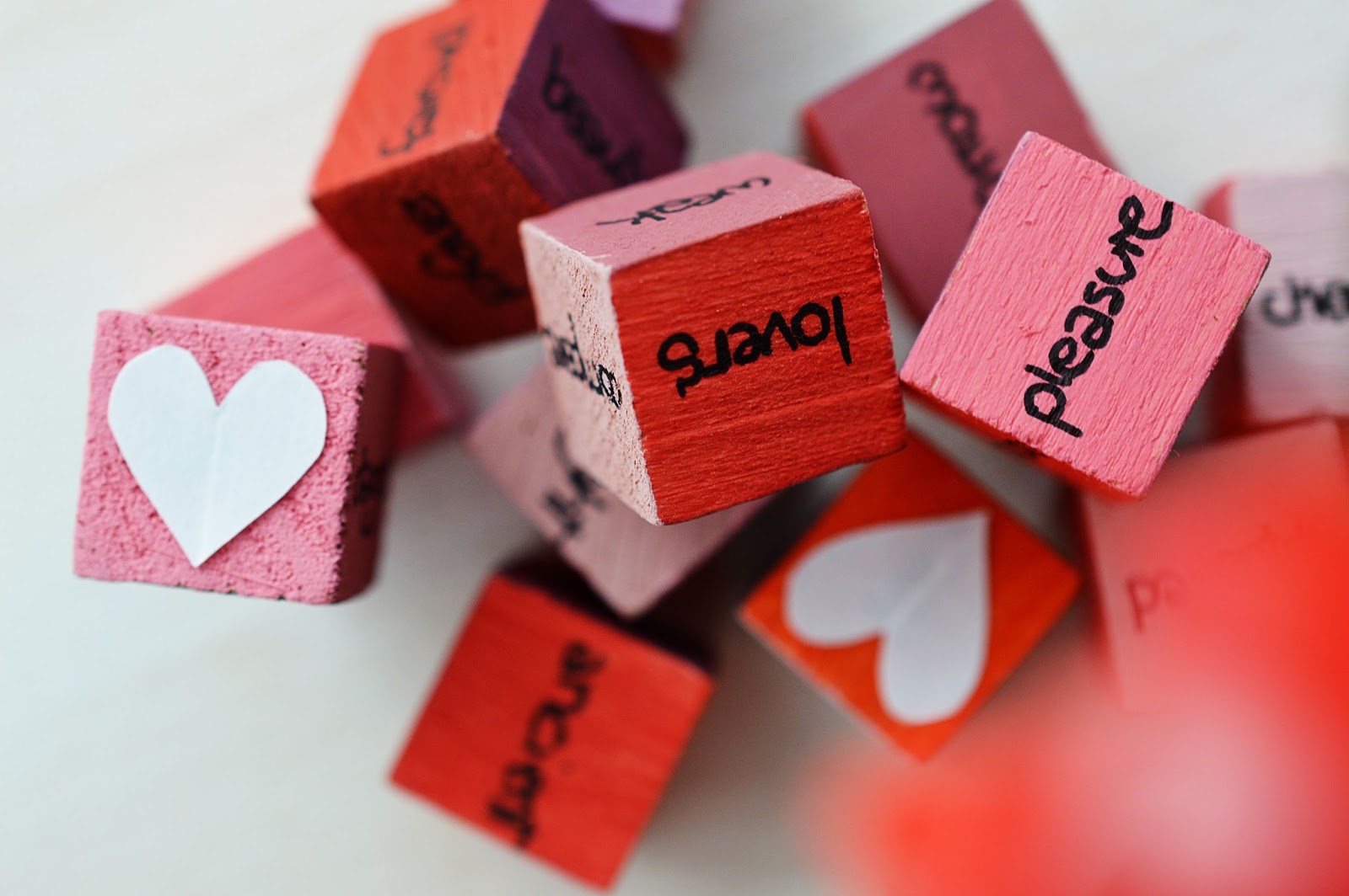 "thus with a kiss I die" | DIY STORY CUBES - Motte