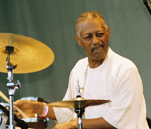 FOUR ON THE FLOOR: Victor Lewis with Stan Getz - Voyage