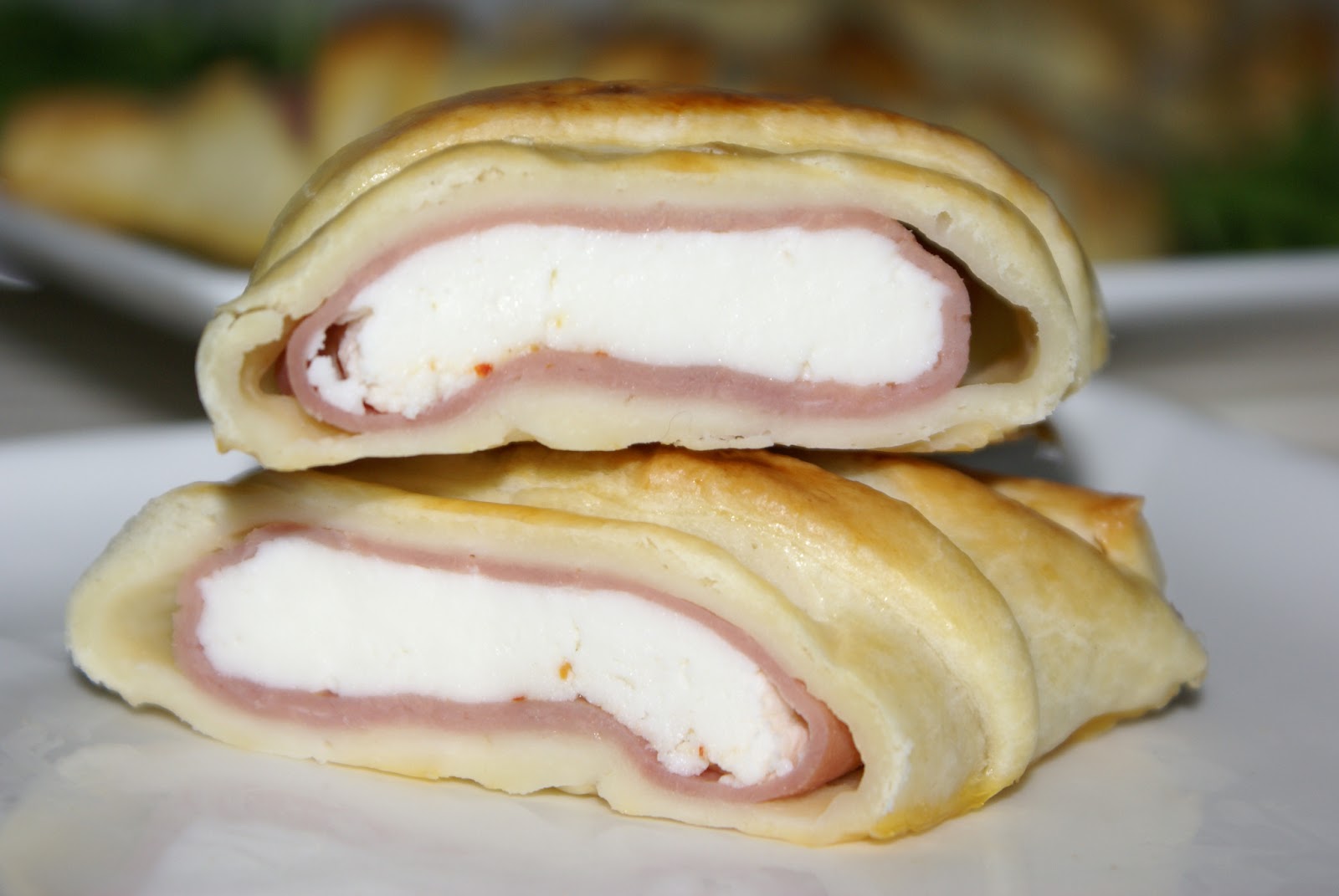 Cotton Candy: Goat Cheese, Ham & Prosciutto Pastries