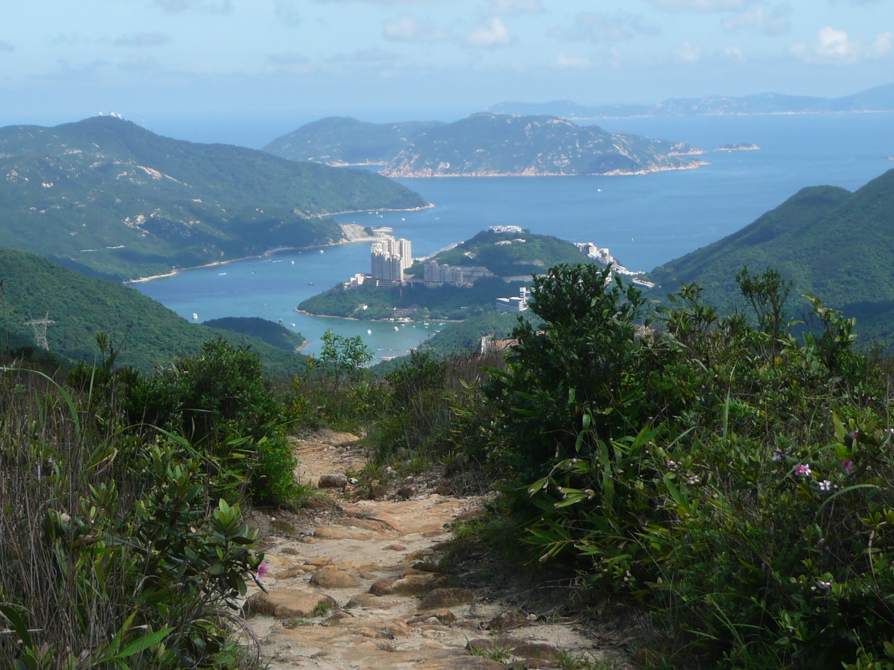 WEBS OF SIGNIFICANCE: From Siu Ma Shan up to Mount Butler (photo-essay)