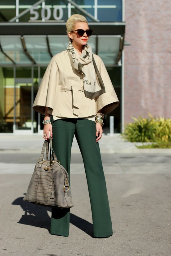 CÓMO VESTIR EN VERDE BOSQUE | The Glambition