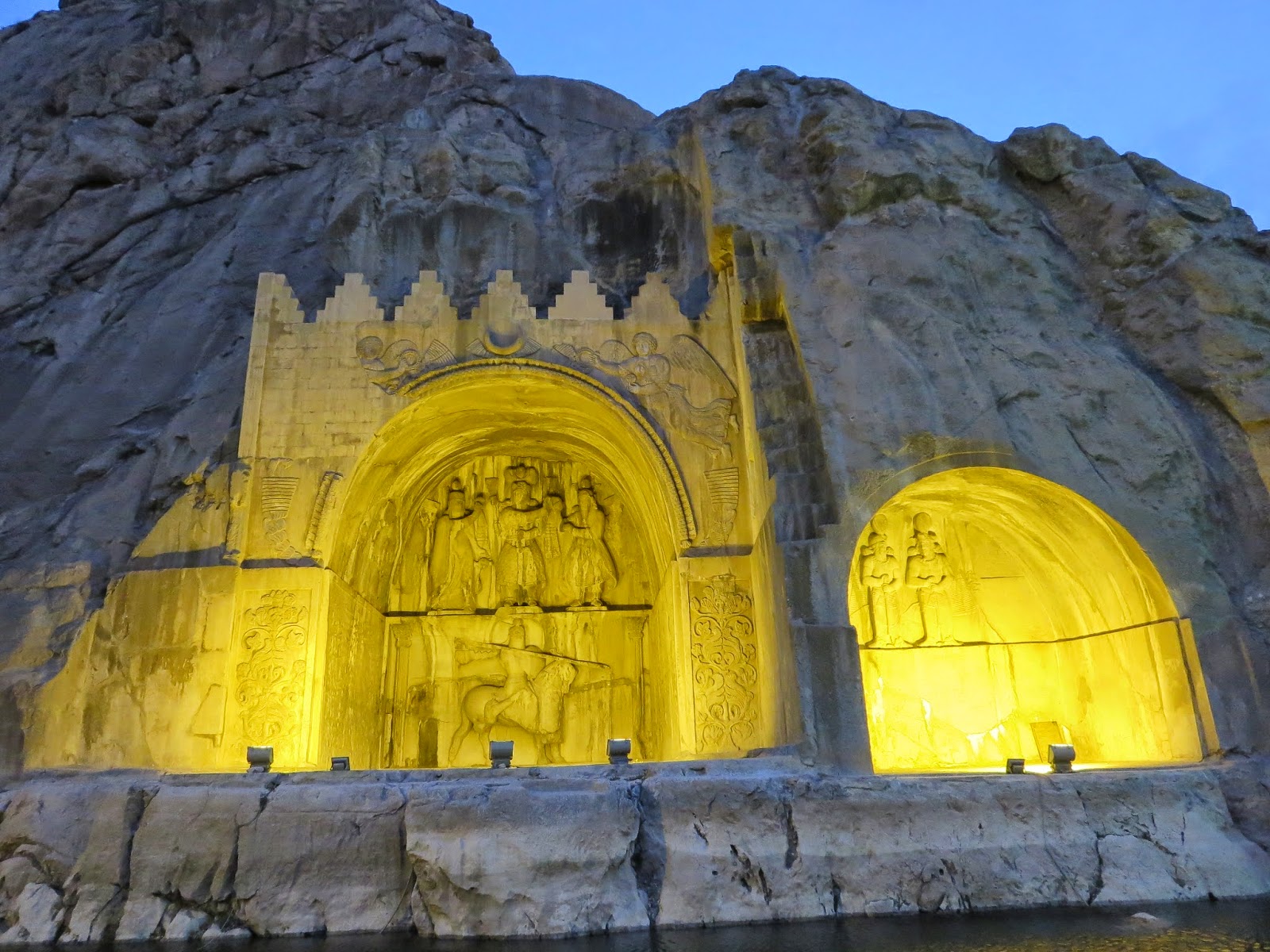 Persiana-Travels in Iran: Bisotun and Taghe Bostan