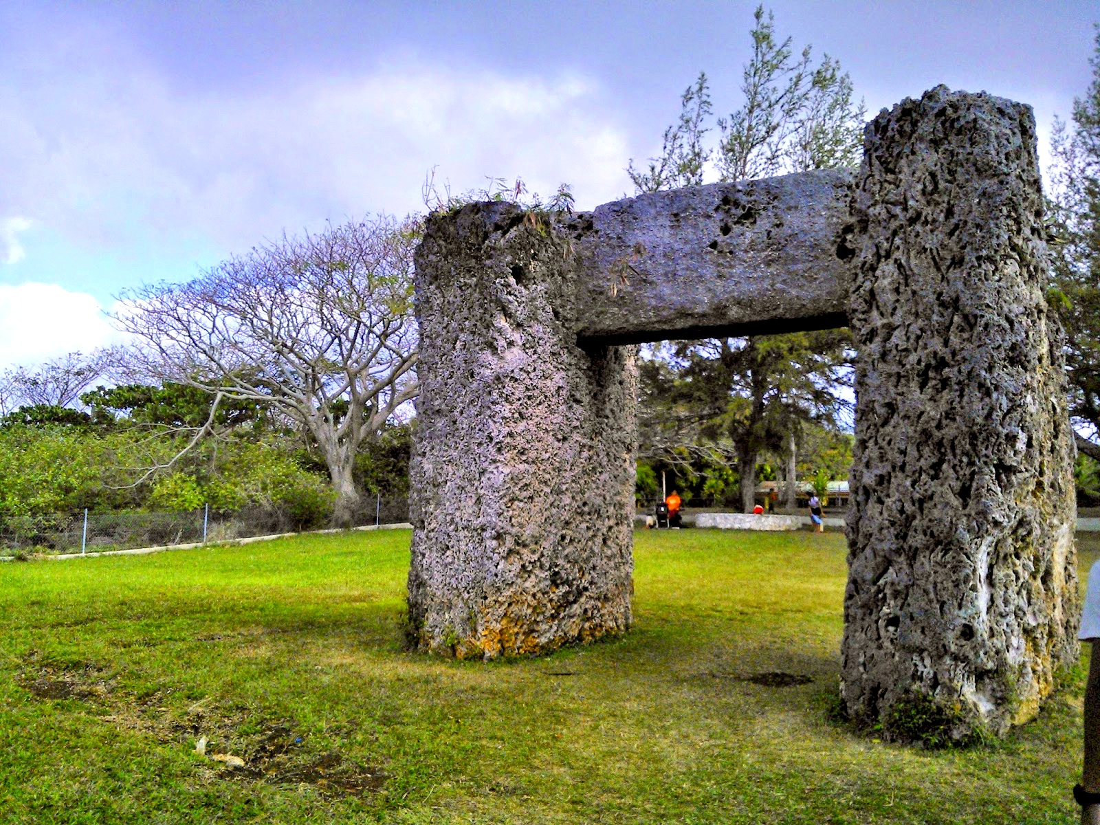 Lugar sagrado: La Puerta Megalítica de Ha-amonga a Maui (Tongatupu ...