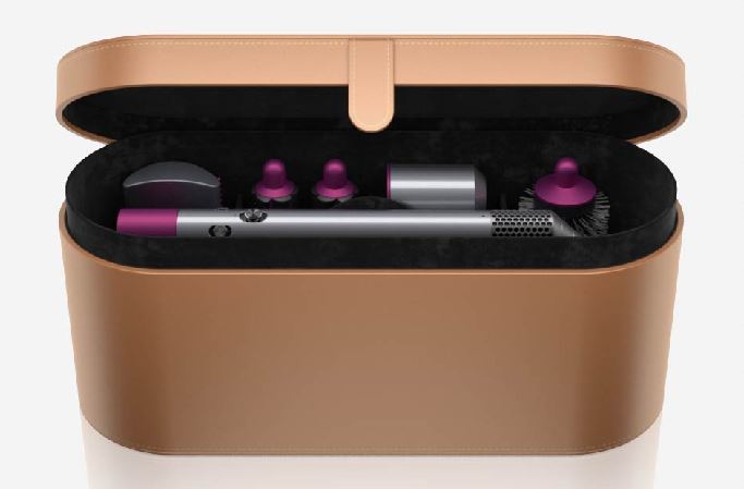 Golden Backstage: Dyson lancia Airwrap, lo styler ad aria per la messa ...
