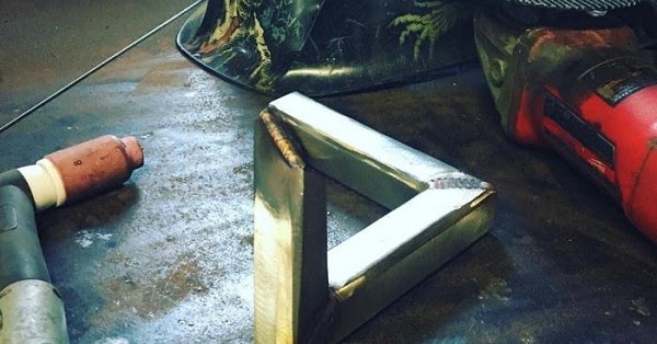 Impossible world site blog: Welded impossible triangle