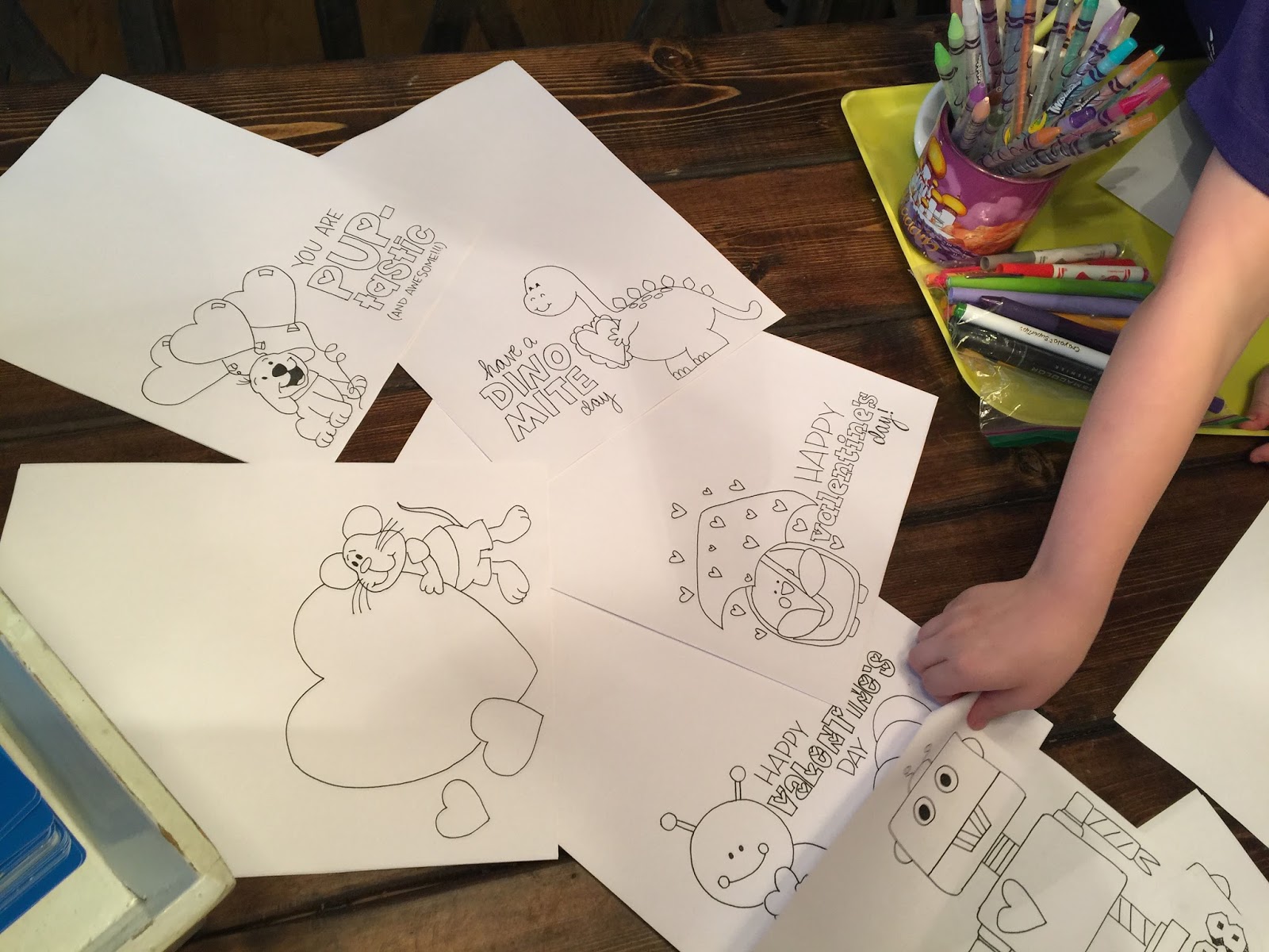 Momfessionals: Cards for Hospitalized Kids Project