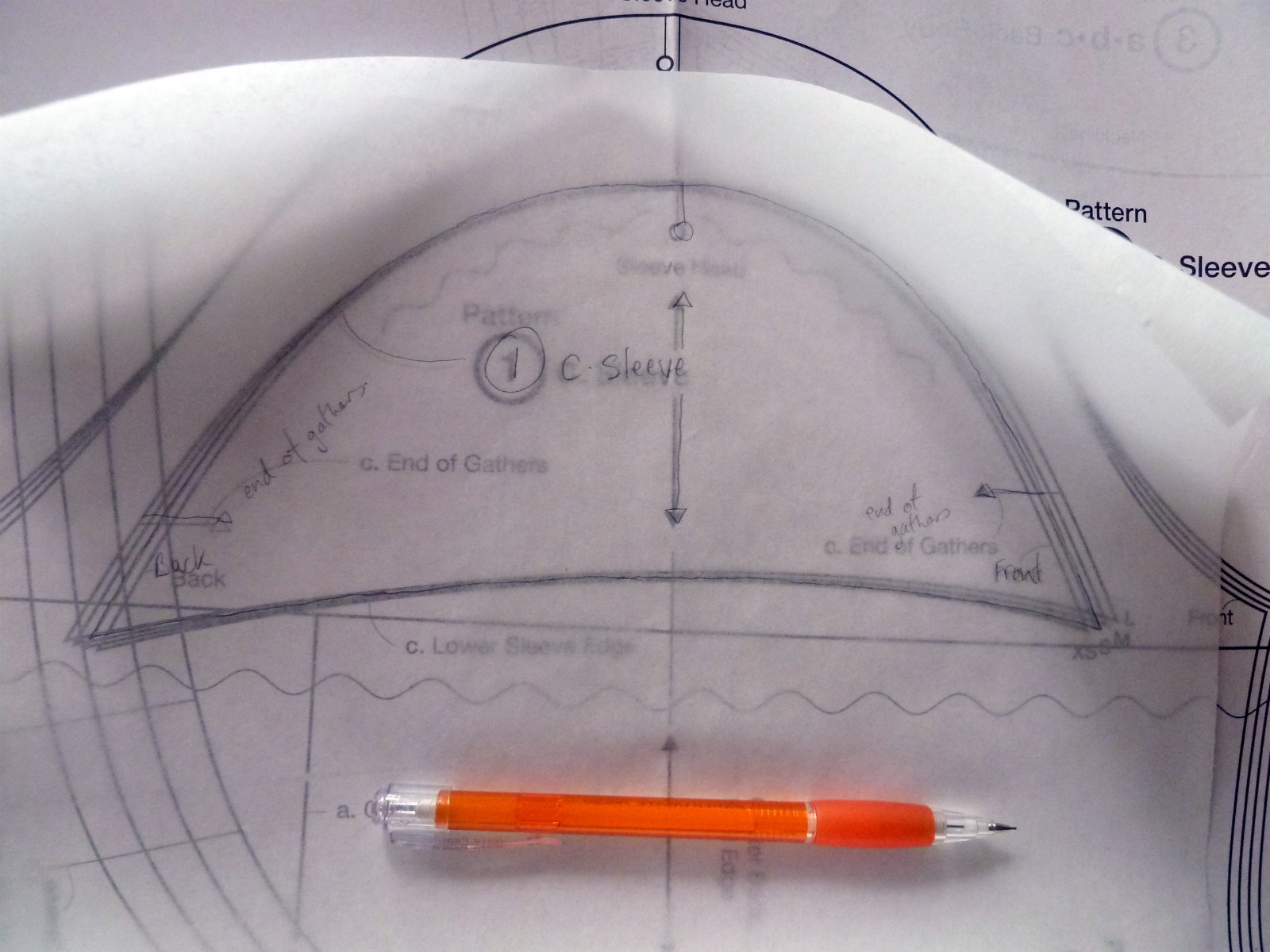 Sew it on Mary: Simple Modern Sewing book - pattern 1