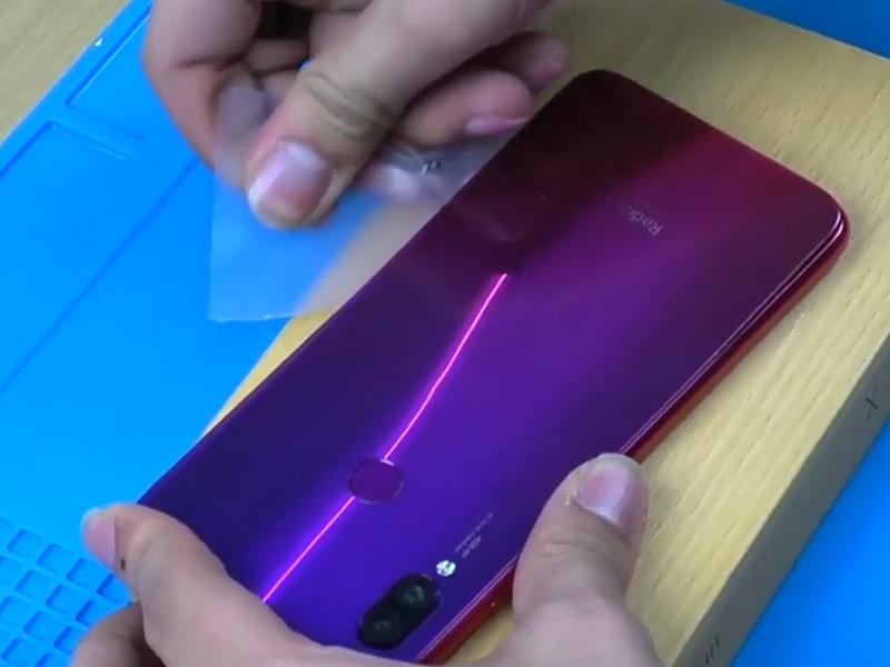 Cara Membuka Backcover dan Mengganti Baterai Xiaomi Redmi Note 7 ...