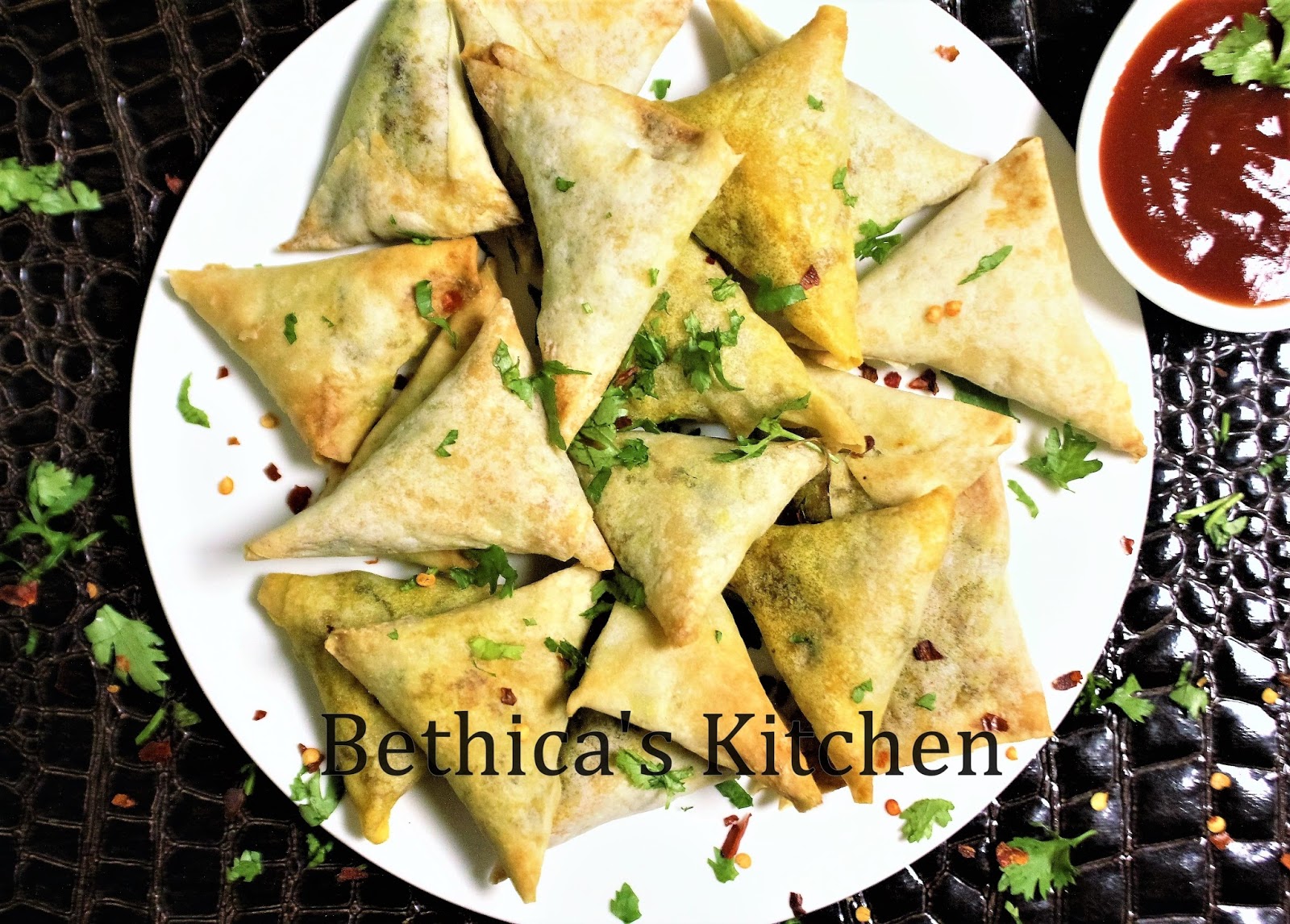 Bethica's Kitchen Flavours: Baked Chicken Samosa