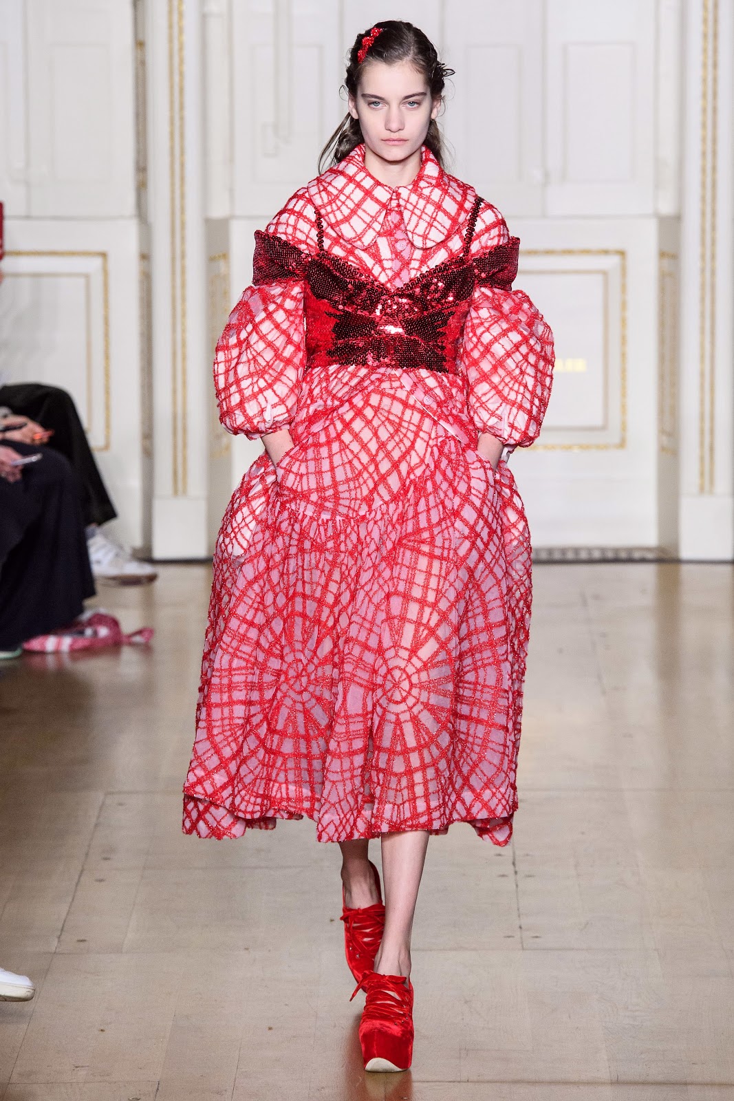 Simone Rocha Fall 2019 Ready-to-Wear Collection | Cool Chic Style Fashion