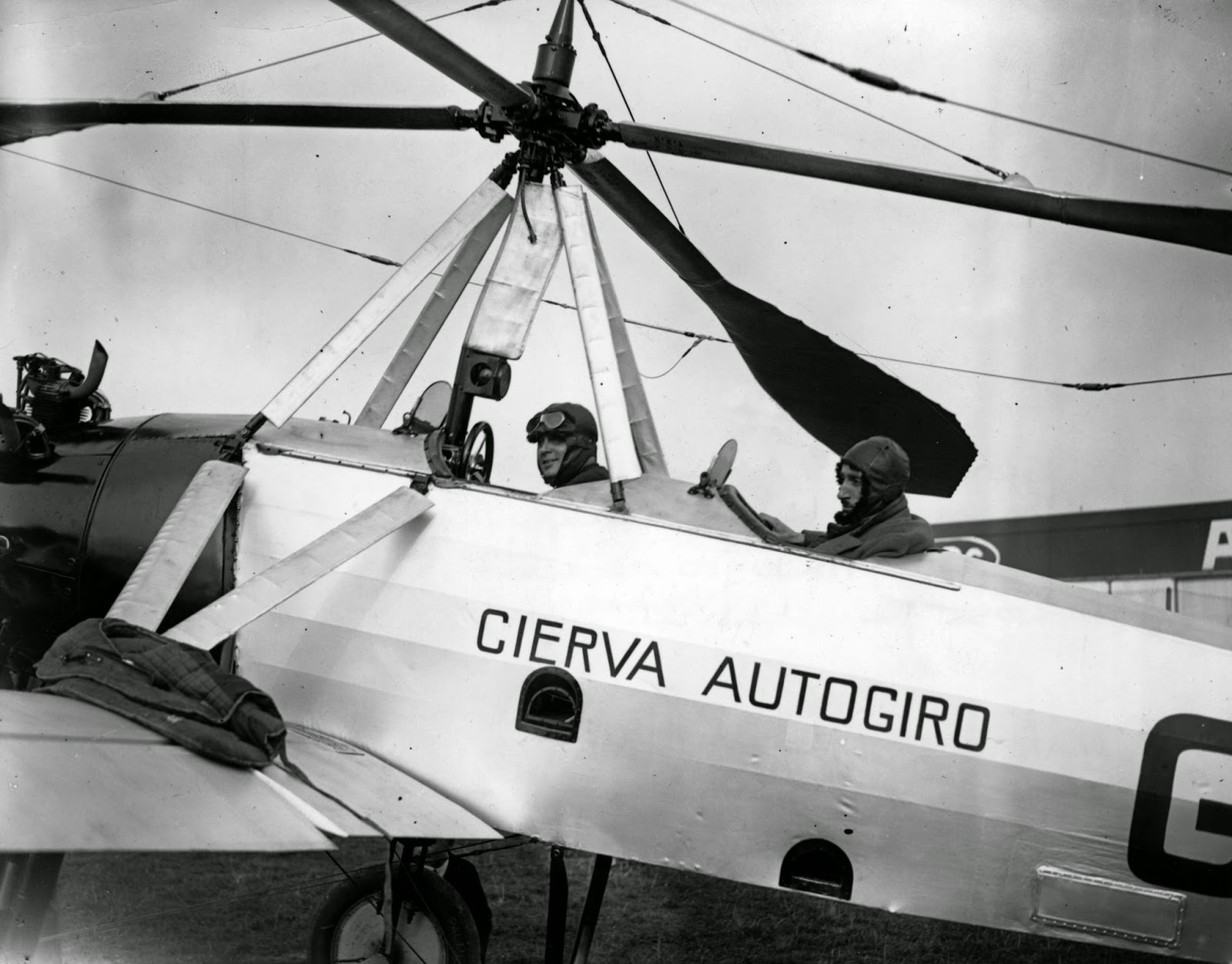 Tal día como hoy en Madrid...: 11 Enero 1935 el autogiro de Juan de la ...