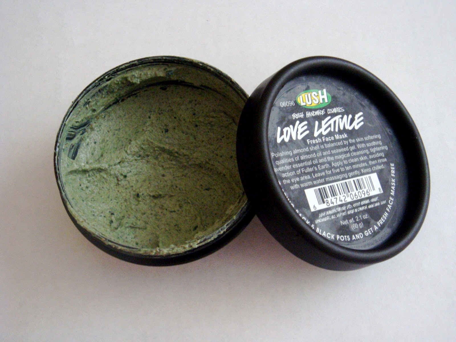 College Cosmetic: LUSH Fresh Face Mask: Love Lettuce
