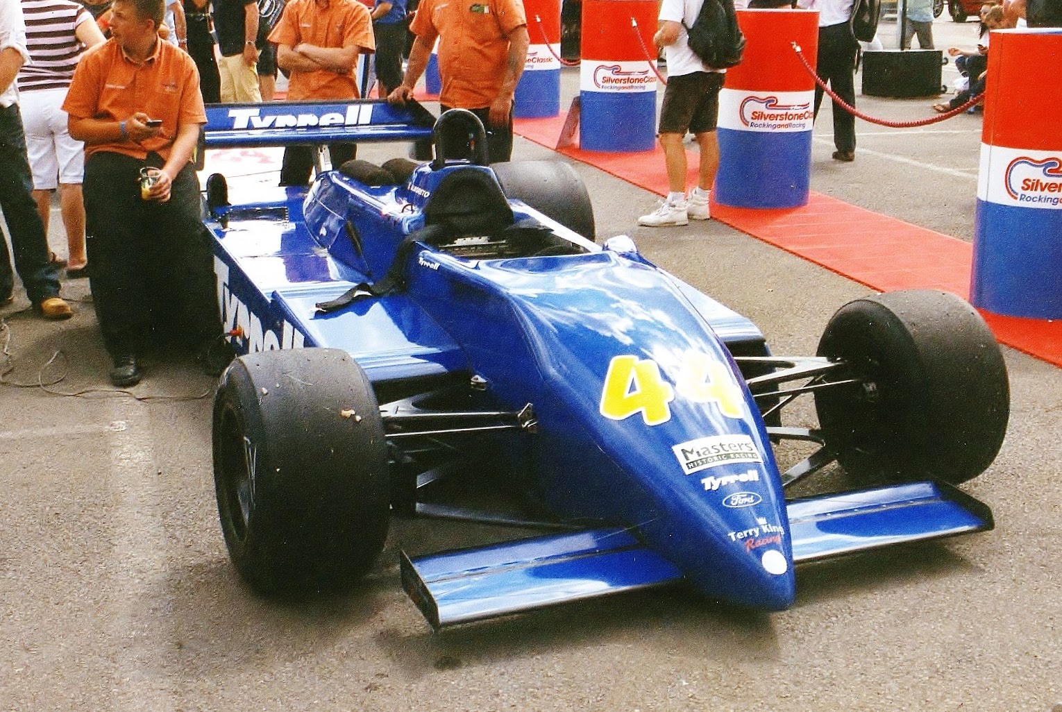 Ferraris and Other Things: Tyrrell 011