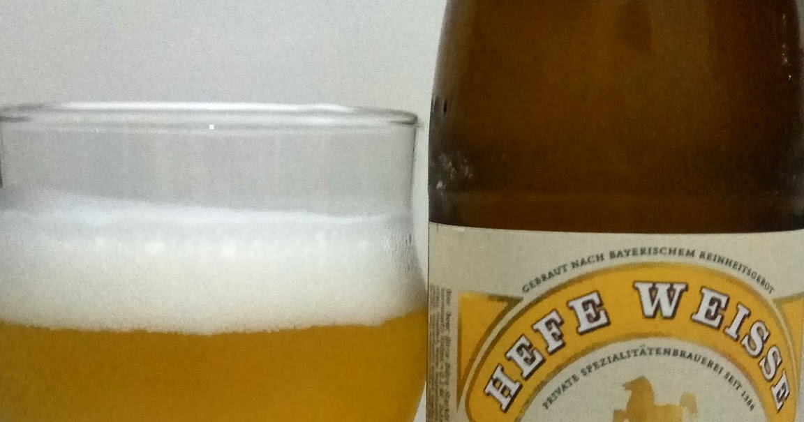 Uma clássica cerveja de trigo alemã bem saborosa e bem-feita ...