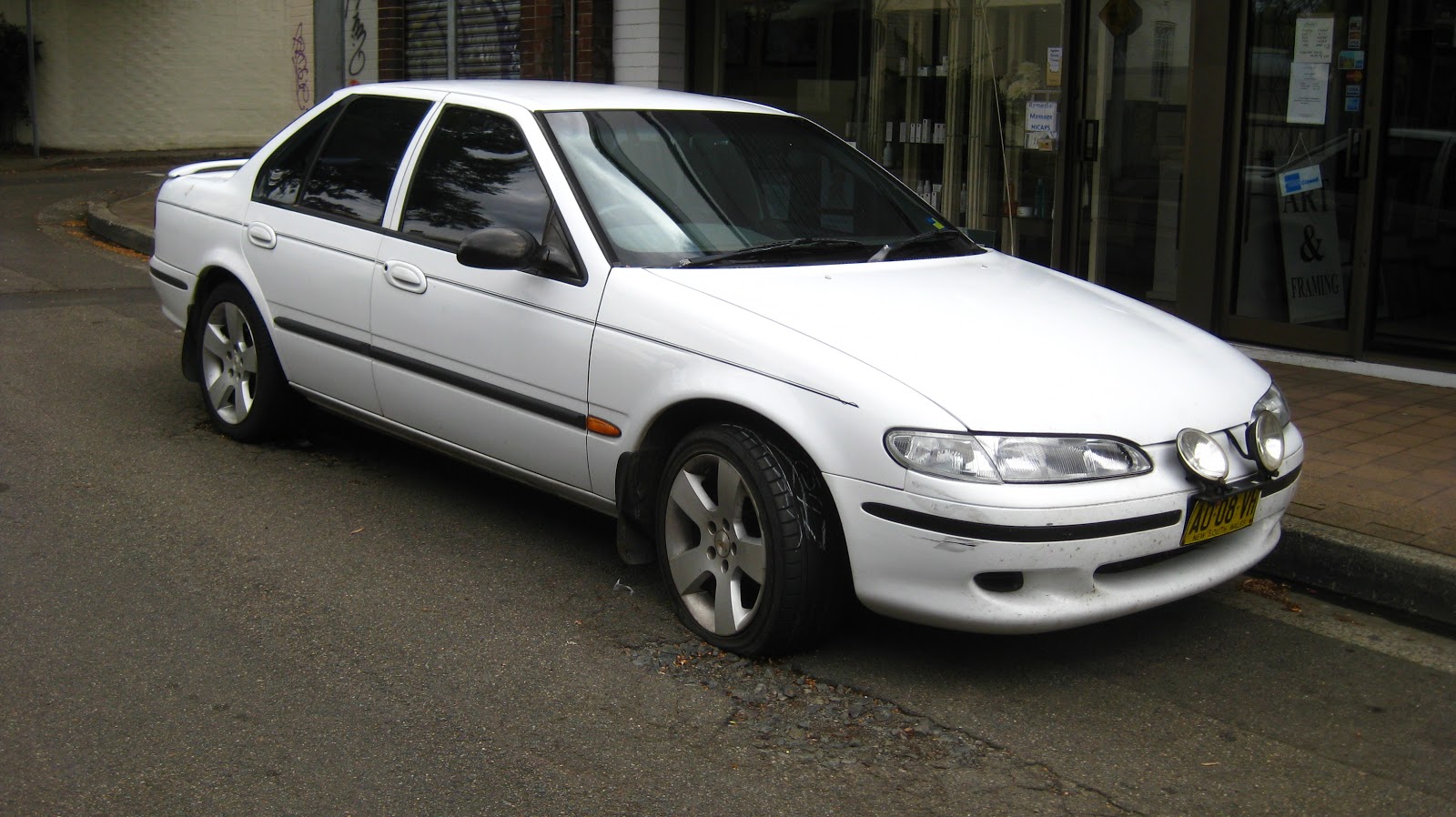 Aussie Old Parked Cars: 1994 Ford EF Falcon GLI