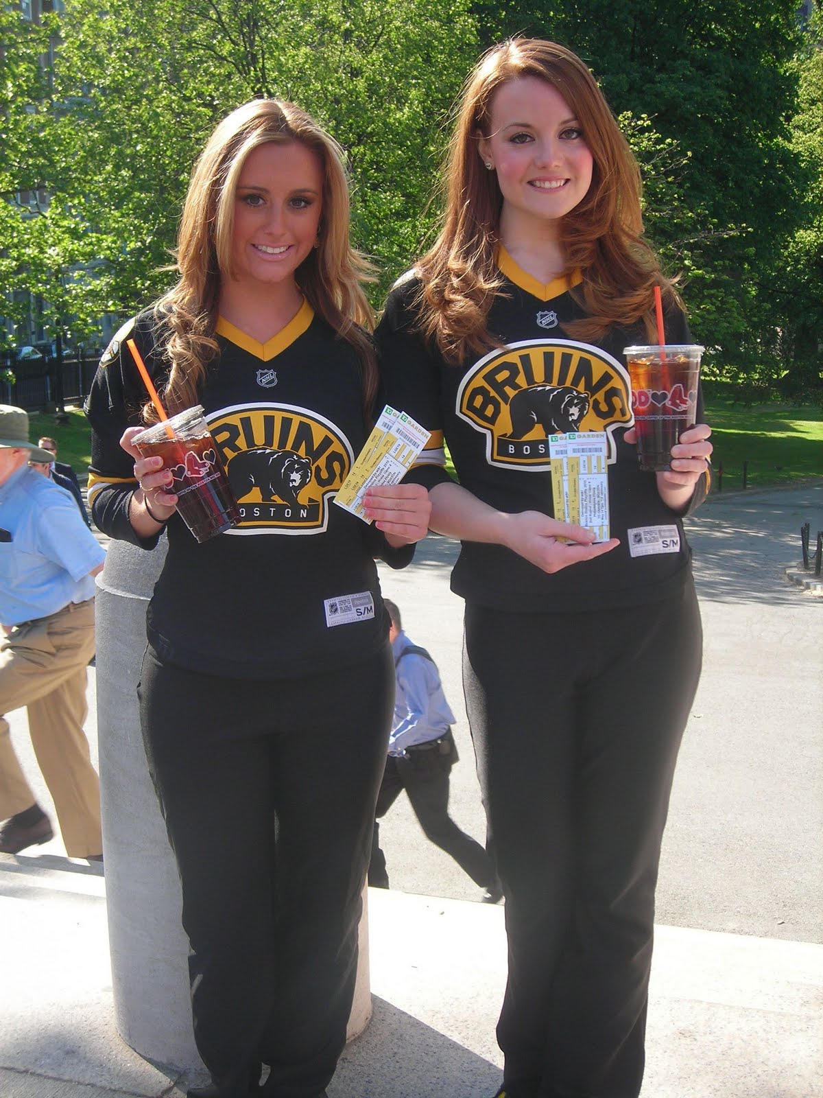 Hockey Cop Archives: Boston Bruins Ice Girls